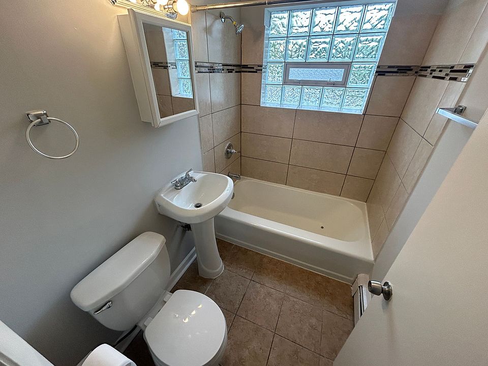 13034 Honore Street - 13034 Honore St Blue Island IL (1 units available ...