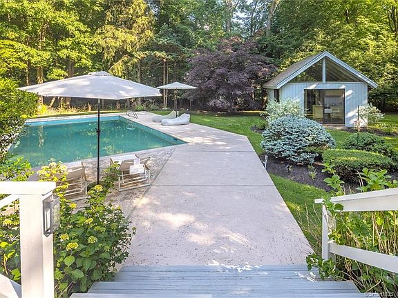 33 Riverfield Dr, Weston, CT 06883 | Zillow