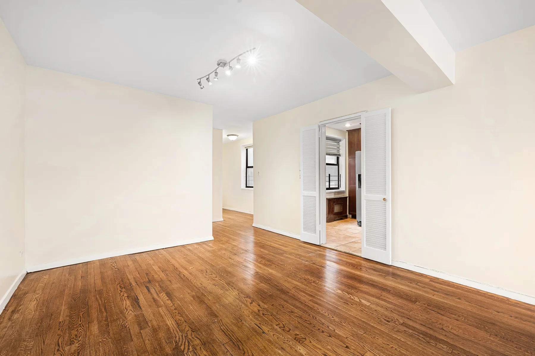 3184 Grand Concourse #6A in Bedford Park, Bronx | StreetEasy