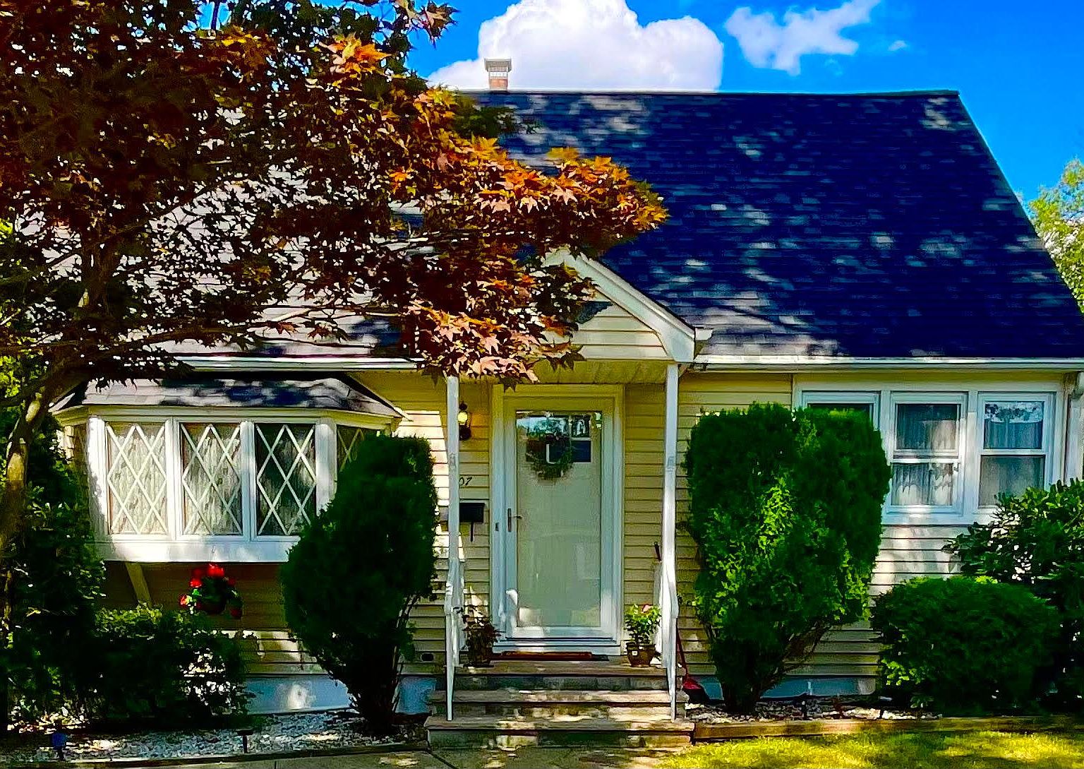 907 Apgar Ter, Rahway, NJ 07065 | Zillow