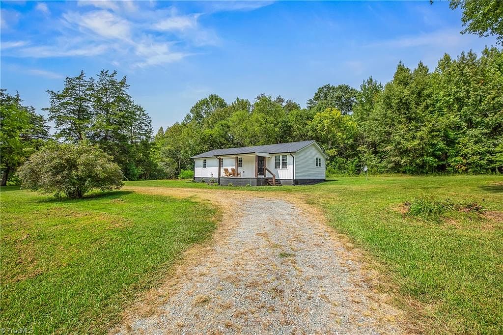 1498 W State Highway 65, Walnut Cove, NC 27052 | Zillow
