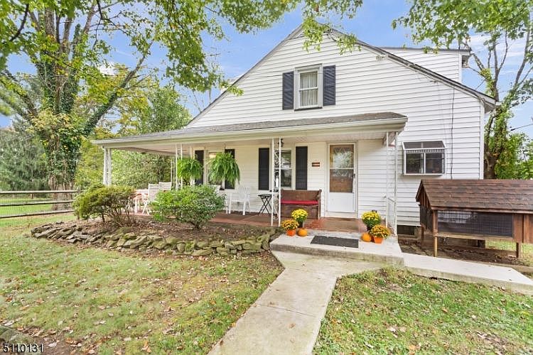 14 Pleasant View Rd, Lebanon, NJ 08833 | Zillow