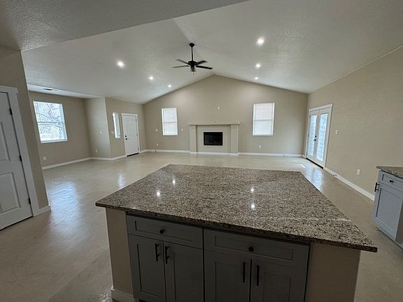25617 Campbellton Rd #2, San Antonio, TX 78264 | Zillow