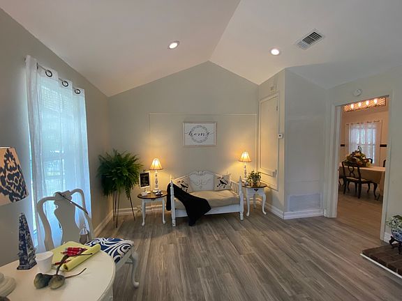 416 Main St W, Perry, FL 32348 | MLS #11168445 | Zillow