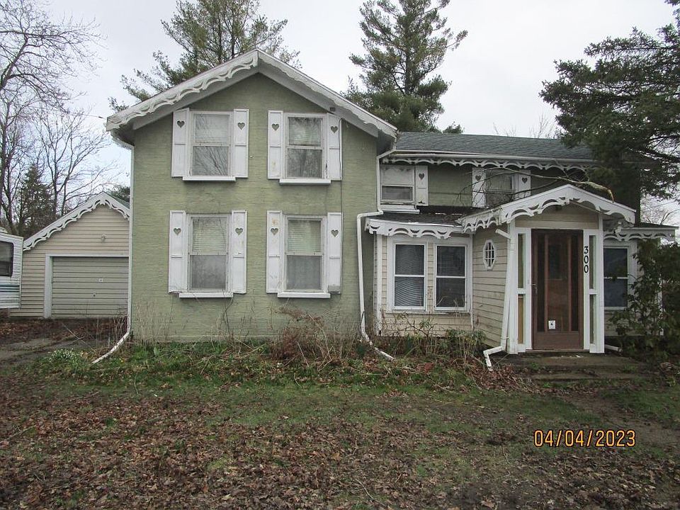 300 W Main St, North Adams, MI 49262 | Zillow