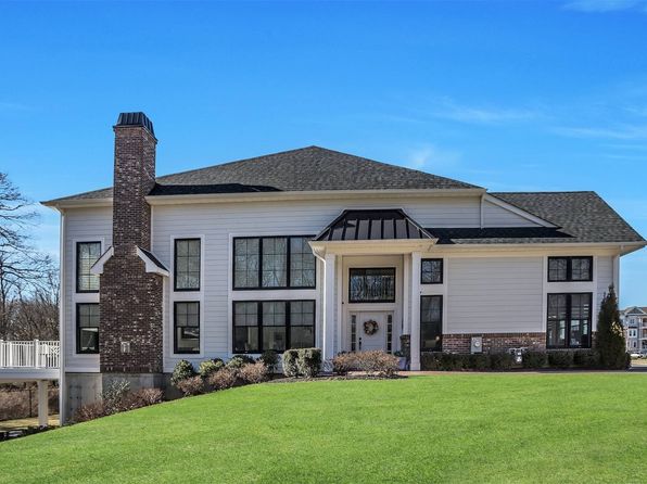 Plainview NY Real Estate - Plainview NY Homes For Sale | Zillow