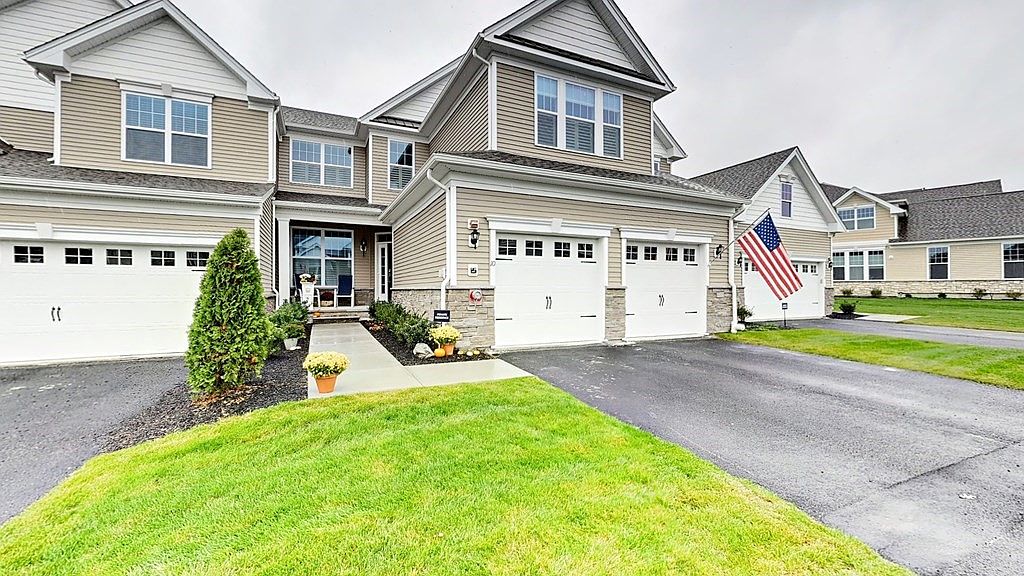 10 Henry Way #10, Millis, MA 02054 | Zillow