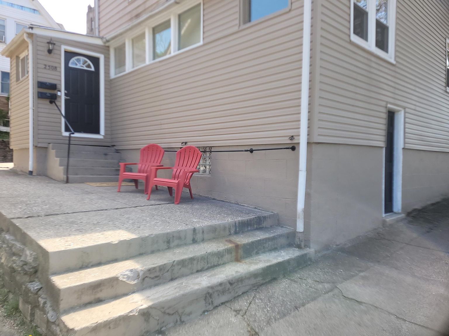 2508 Ravine St, Cincinnati, OH 45219 | Zillow