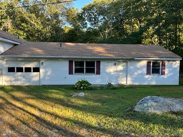 121-2 Quaker Farm Rd, Mystic, CT 06355 | Zillow