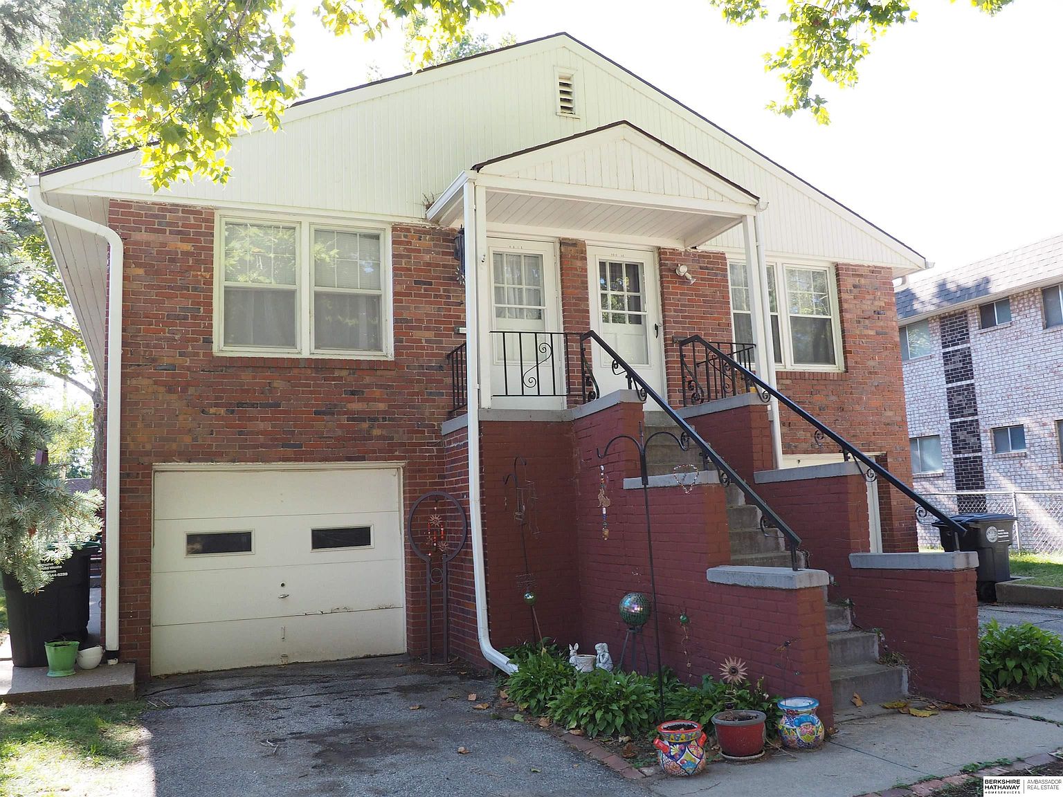 4613 & 4613-1/2 Wakeley St, Omaha, NE 68132 | Zillow