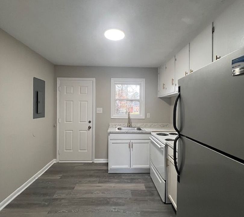 4943B Fieldcrest Dr, Fayetteville, NC 28303 | Zillow