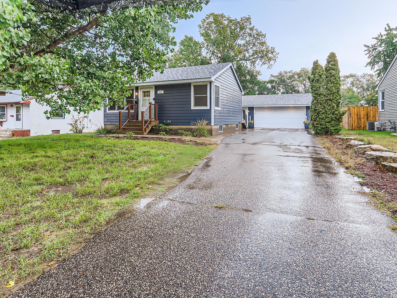 857 7th Ave NW, New Brighton, MN 55112 | Zillow