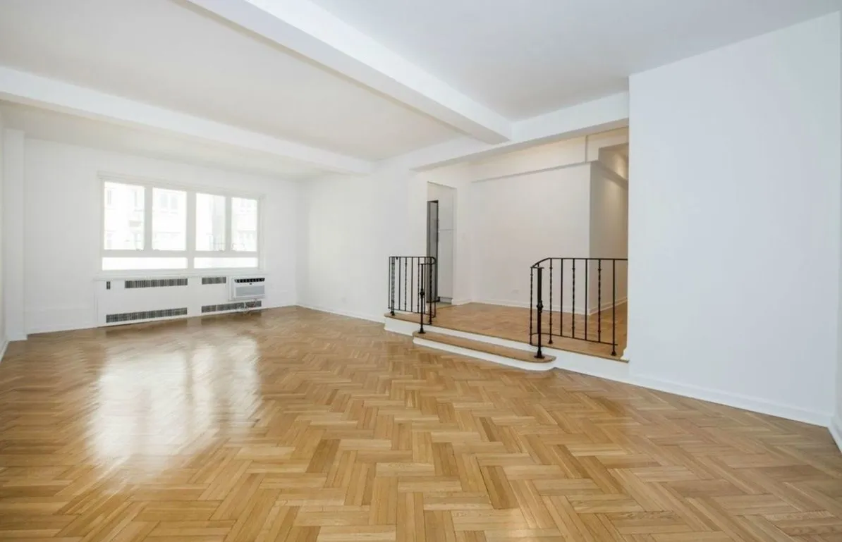 333 West 57th Street #302 in Hell's Kitchen, Manhattan | StreetEasy