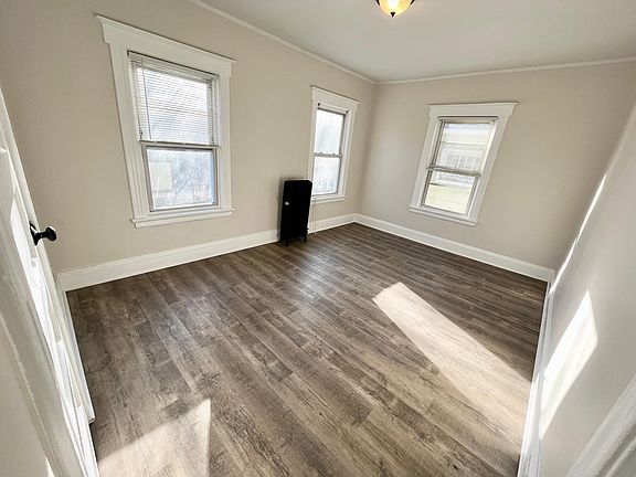 18 Oak Pl FLOOR 2, Montclair, NJ 07042 | Zillow