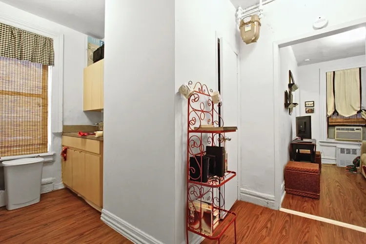 120 Thompson Street #1 in Soho, Manhattan | StreetEasy