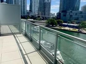 92 SW 3rd St Miami FL | Zillow