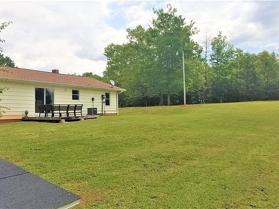236 Pea Ridge Rd, Mill Spring, NC 28756 | Zillow
