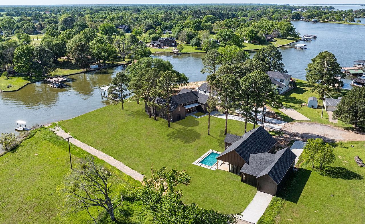 340 Triangle Ranch Rd, Trinidad, TX 75163 | Zillow