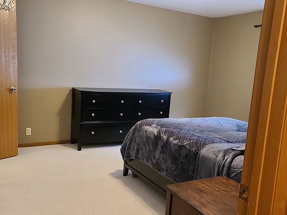 2614 Shady Grove Rd #2614, Eau Claire, WI 54703 | Zillow