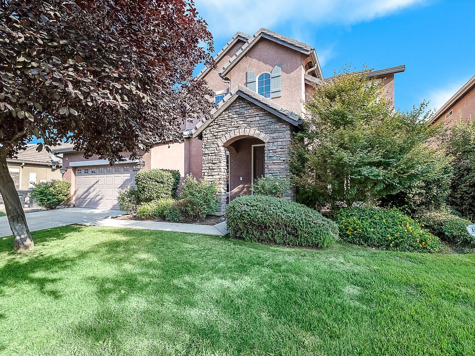 2638 W Taylor Avenue, Visalia, CA 93291 | Zillow