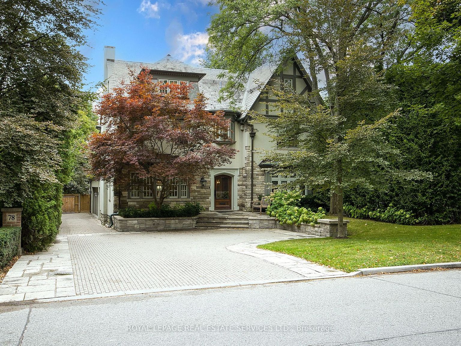 80 Old Forest Hill Rd, Toronto, ON M5P 2R5 | MLS #C11900562 | Zillow