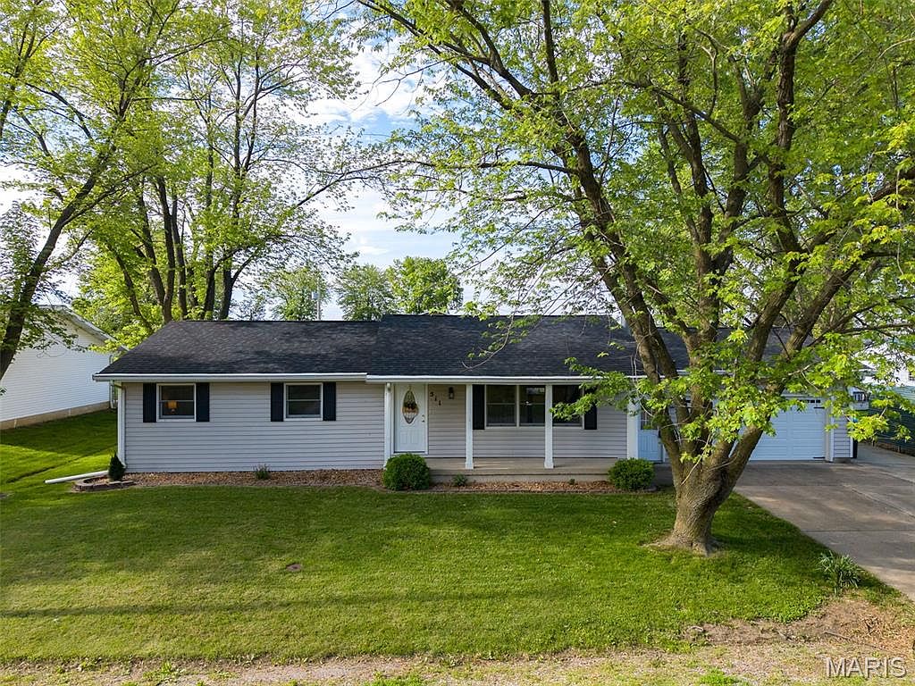 511 E Wilson St, Beckemeyer, IL 62219 | Zillow