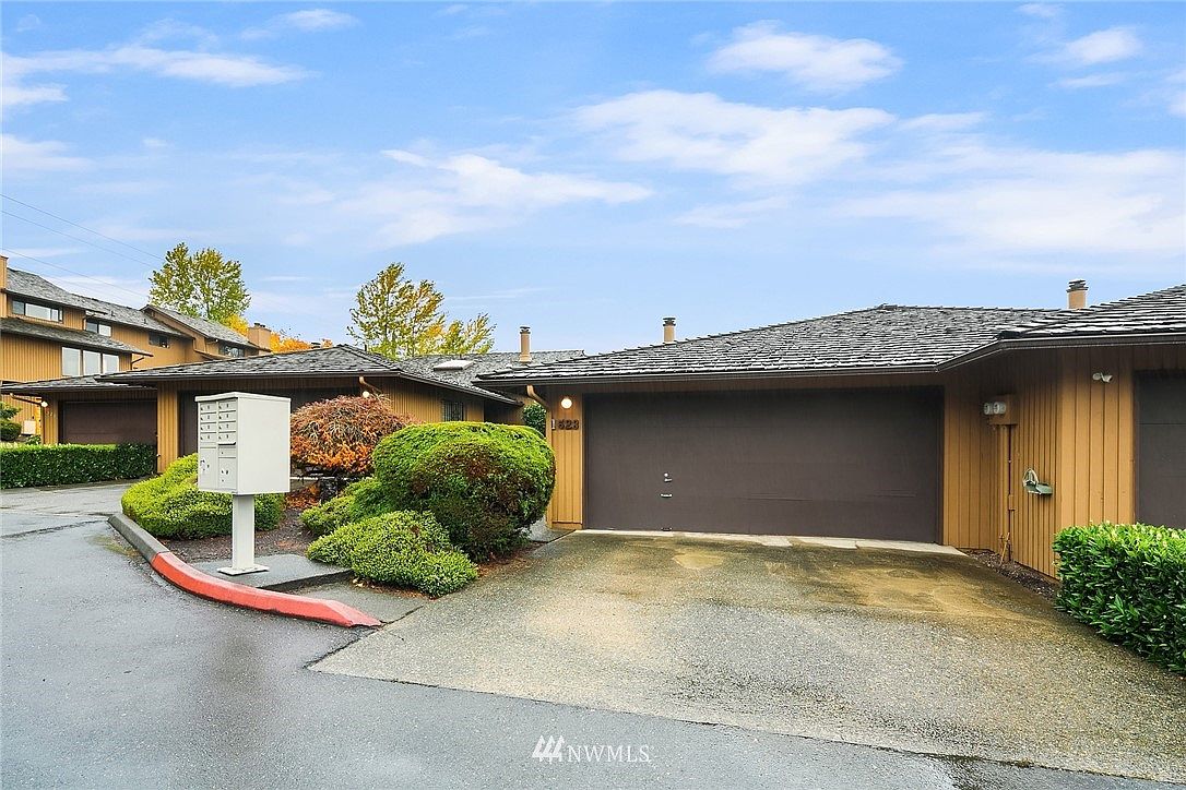 1523 Eagle Ridge Dr S #1-N, Renton, WA 98055 | Zillow