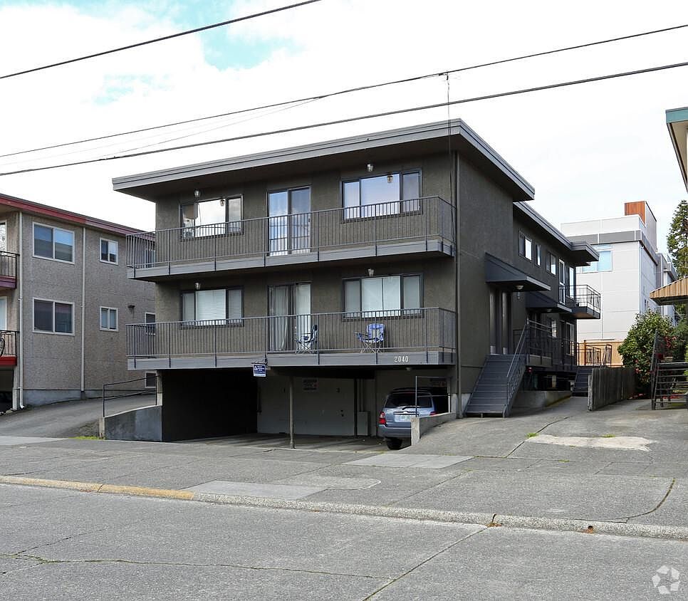 2040 NW 59th St APT 3, Seattle, WA 98107 | Zillow