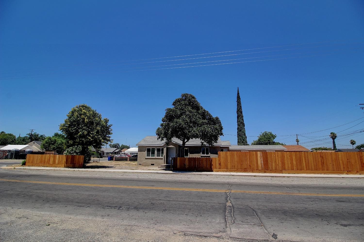 215 Glenn Ave, Modesto, CA 95358 | Zillow