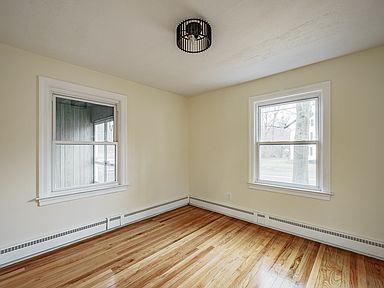 1174 Liberty St, Springfield, MA 01104 | Zillow