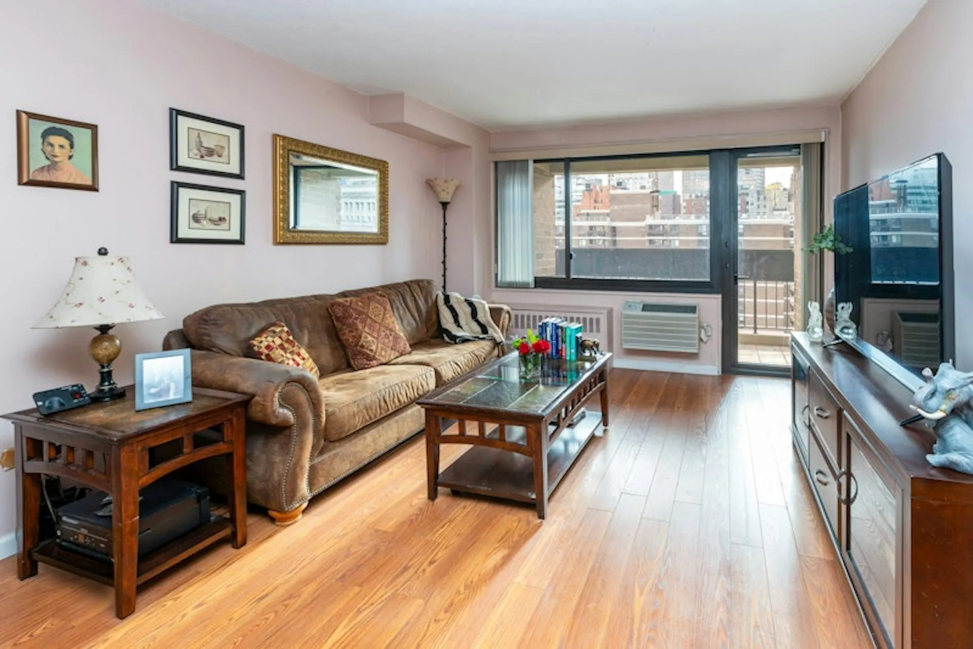 90 Gold Street #27M in Fulton/Seaport, Manhattan | StreetEasy