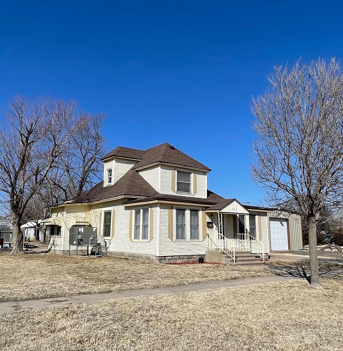 406 Colony Ave, Kinsley, KS 67547 | Zillow
