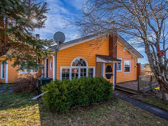 984 Sandy Point Rd, Shelburne, NS B0T 1W0 | MLS #202314164 | Zillow
