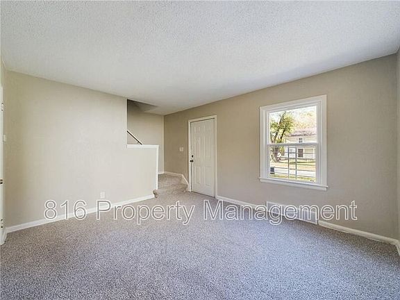 7433 Arleta Blvd UNIT 7433, Kansas City, MO 64132 | Zillow