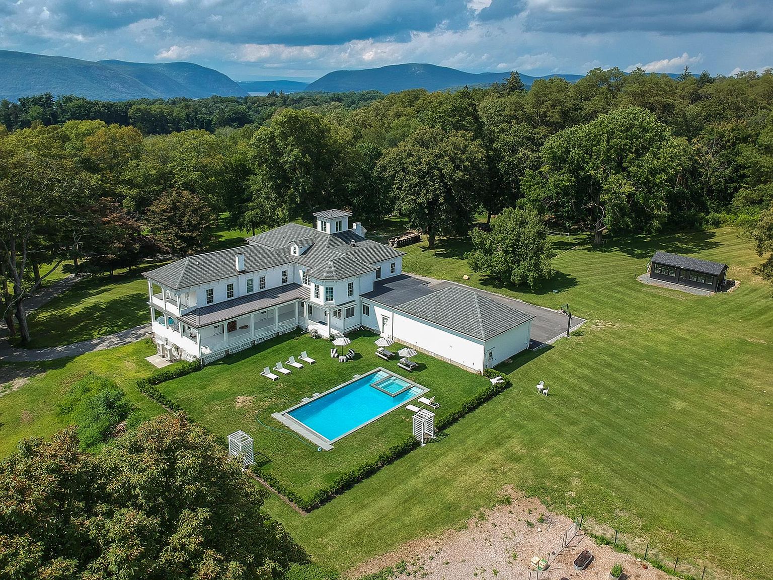 2010 Route 9, Garrison, NY 10524 | Zillow