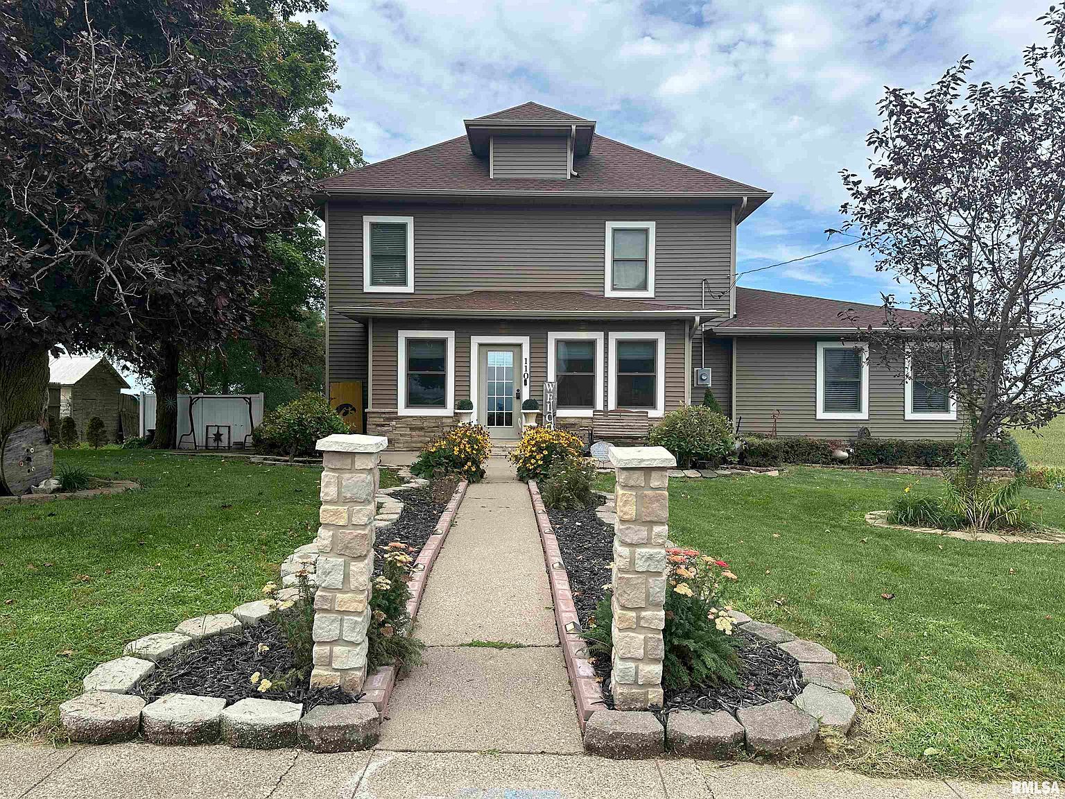 110 E Main St, Springbrook, IA 52075 | Zillow