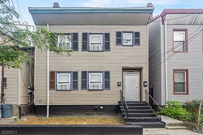 45 Bergen St, Paterson, NJ 07522 | MLS #3917846 | Zillow