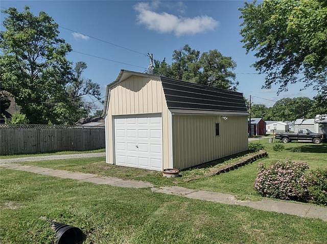 523 3rd St, Barnard, MO 64423 | Zillow