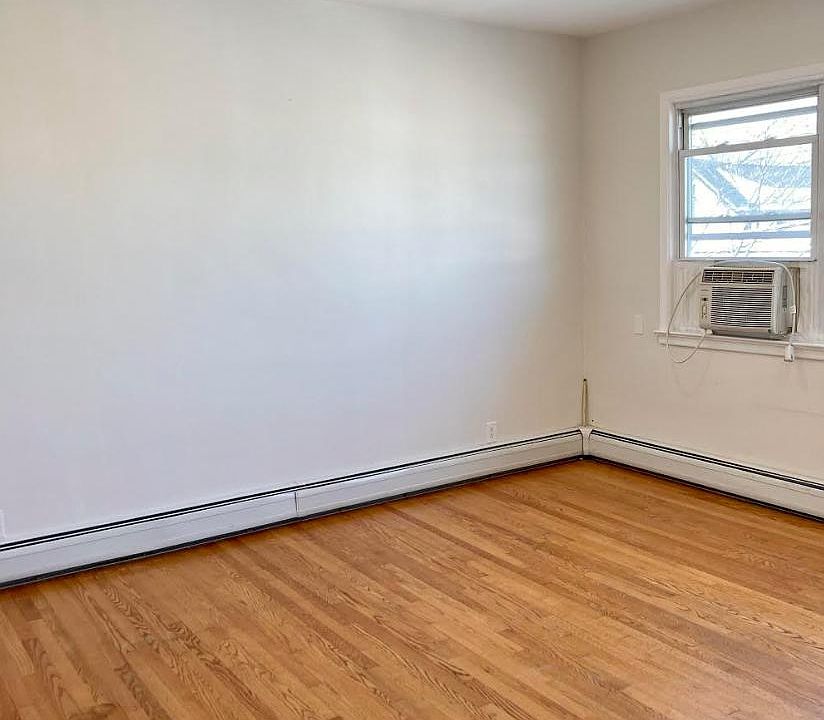 6136 Jefferson St FLOOR 2, West New York, NJ 07093 | Zillow