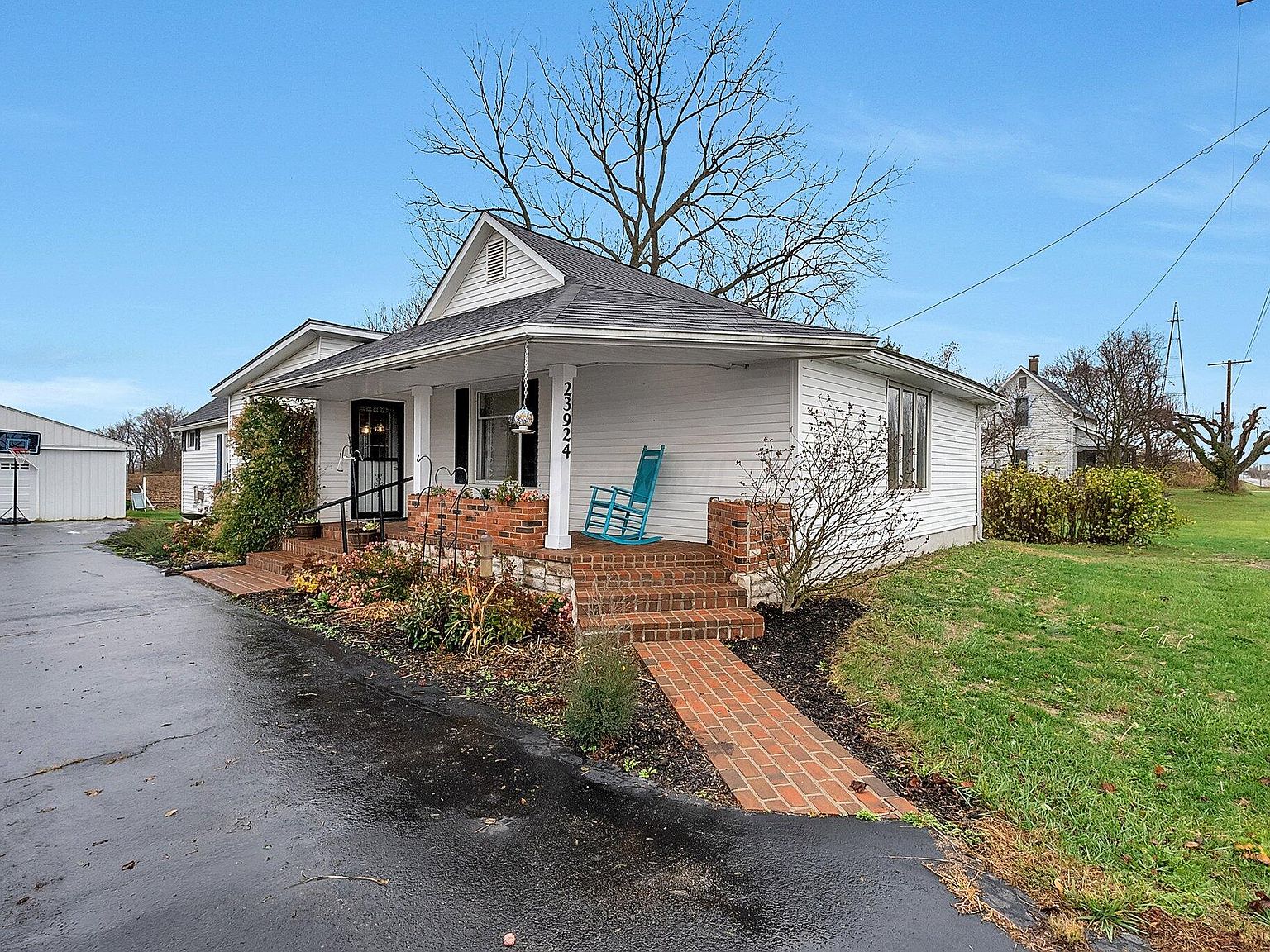 23924 State Route 161, Irwin, OH 43029 | Zillow