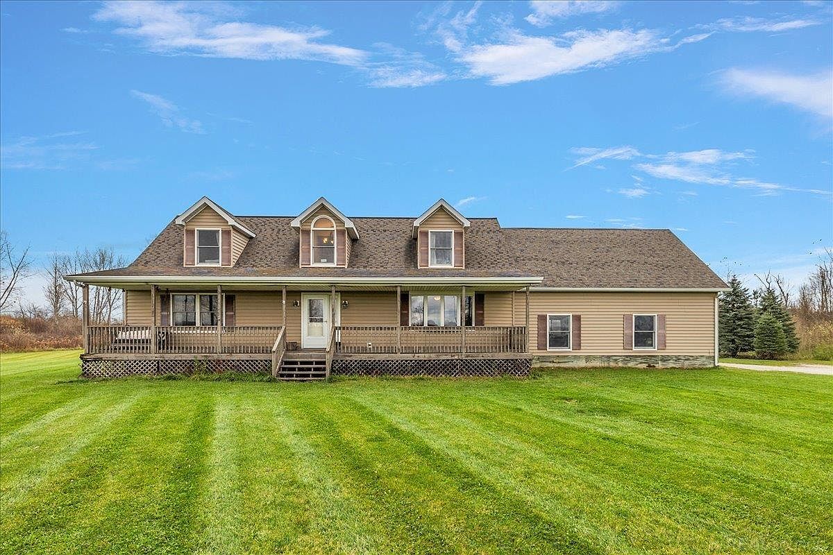 5320 Capac Rd, Mussey, MI 48014 | Zillow