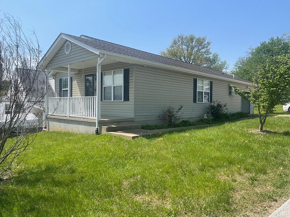 723 Ann St, Festus, MO 63028 | Zillow