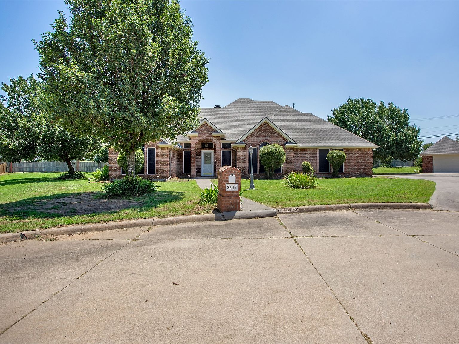 2514 Evelyn Rd, Whitesboro, TX 76273 | Zillow