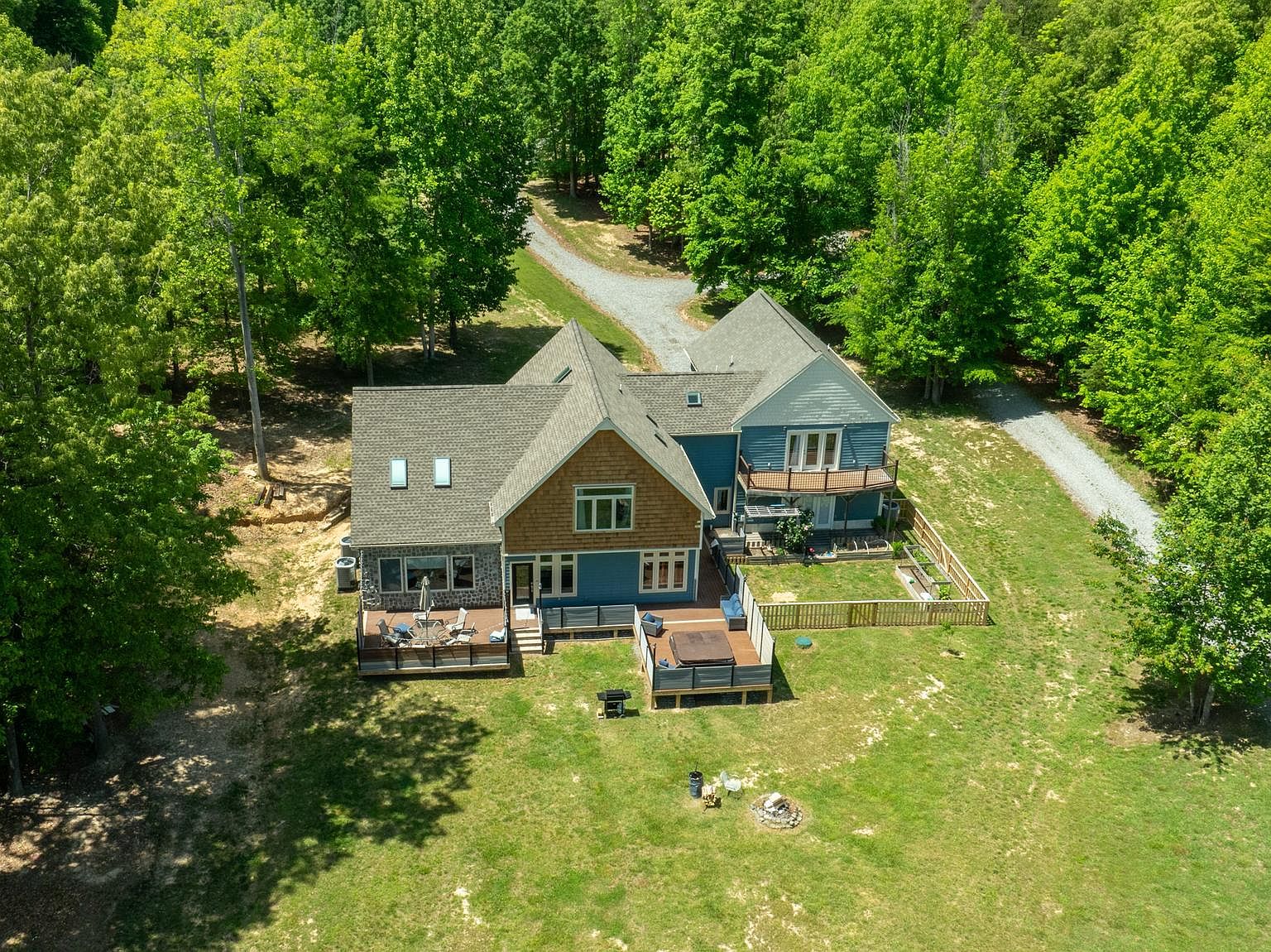 72 Browns Point Ln, Bumpass, VA 23024 | MLS #VALA2007128 | Zillow