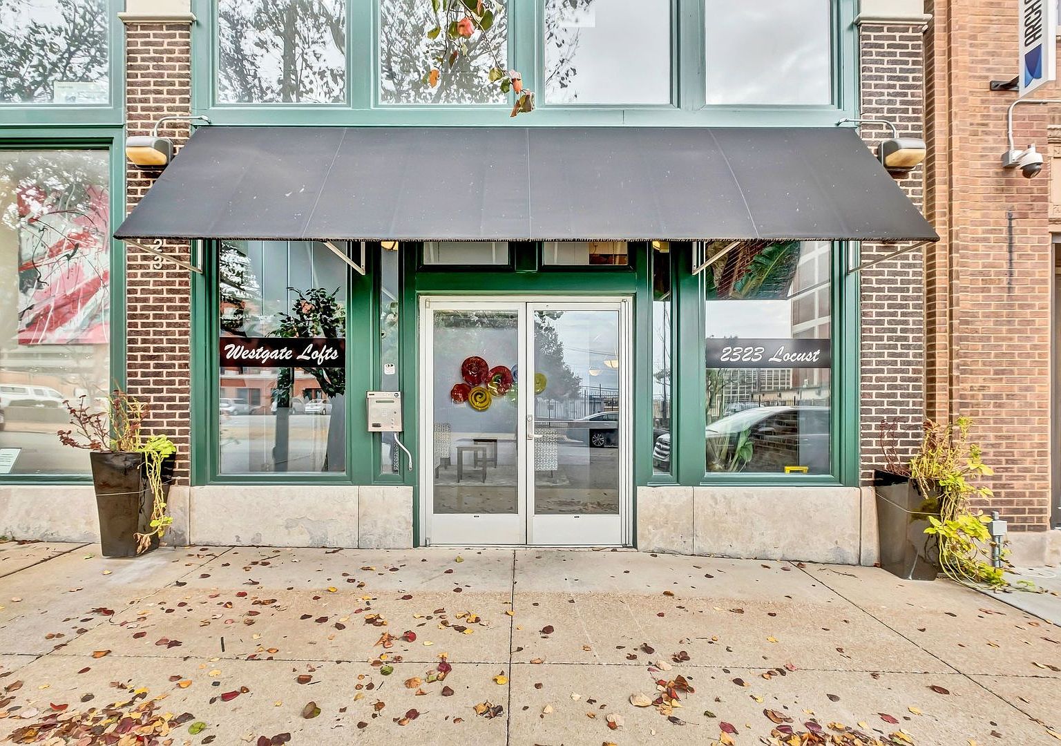 2323 Locust St APT 403, Saint Louis, MO 63103 | Zillow