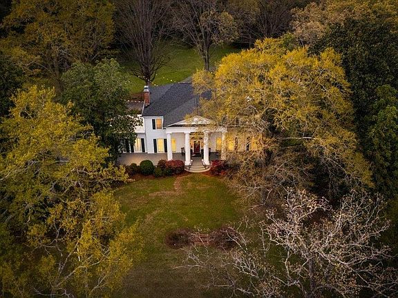 5469 Rivoli Dr, Macon, GA 31210 | MLS #241814 | Zillow