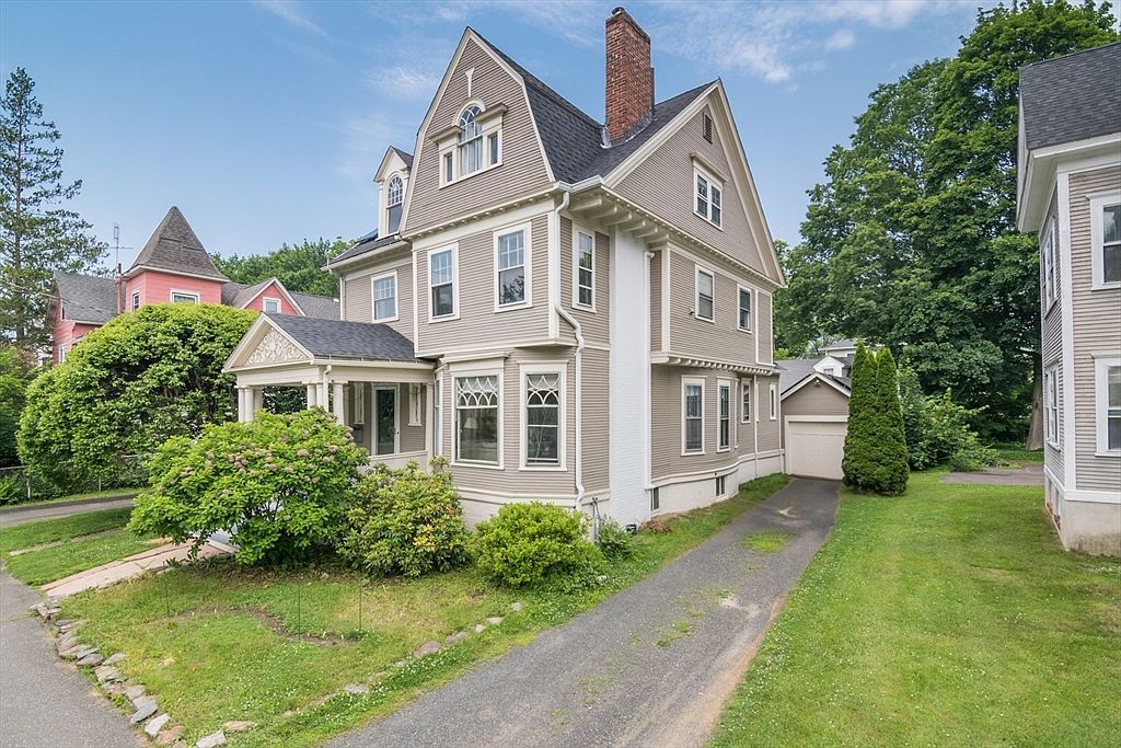 36 Butler Pl, Northampton, MA 01060 | MLS #73391876 | Zillow