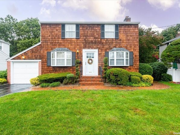 North Merrick Merrick Real Estate - North Merrick Merrick Homes For ...