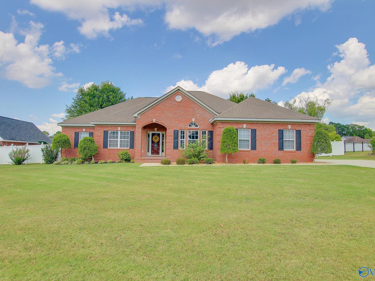 98 Deerfield Dr, Decatur, AL 35603 | Zillow