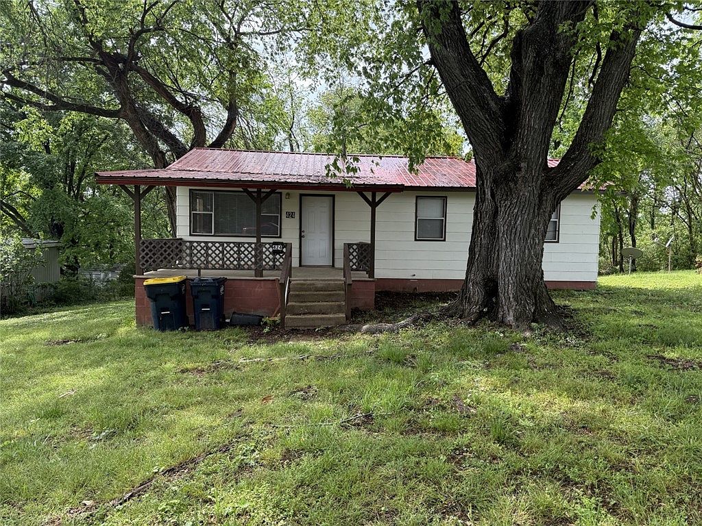 424 N Olive St, Harrison, AR 72601 | Zillow